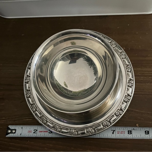 Oneida | Dining | Vintage Oneida Silversmiths Small Chip And Dip ...